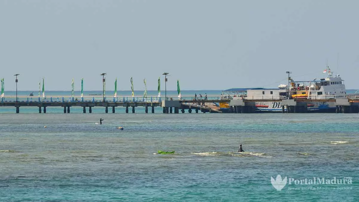 Klaim Pengerjaan Perbaikan Akses Pelabuhan Raas Sumenep Hampir Tuntas ...